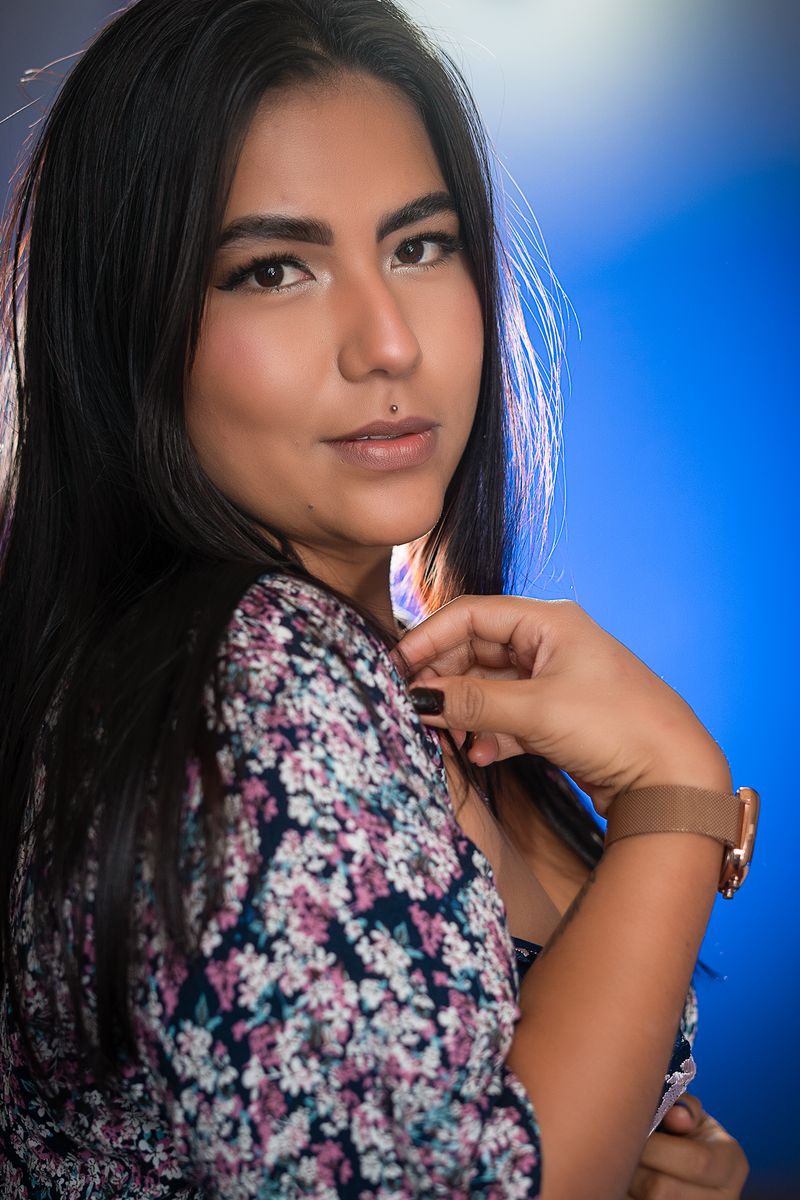 Dania Shwin Skype - CamModelDirectory Girl Profile & Live Cam Show ...